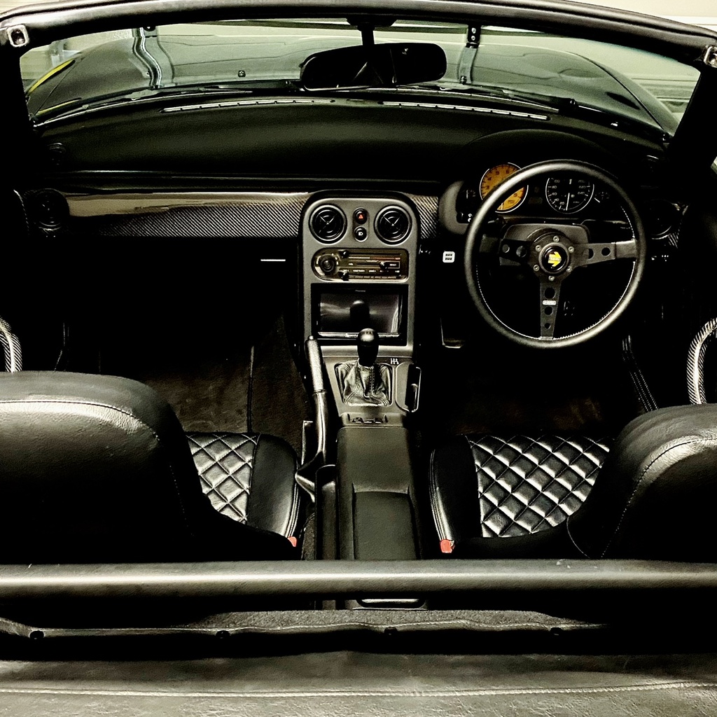 Quilted Seat Covers (Diamond Stitching) For Miata NA | CarbonMiata Quilted Seat Covers (Diamond Stitching) For Miata NA | CarbonMiata